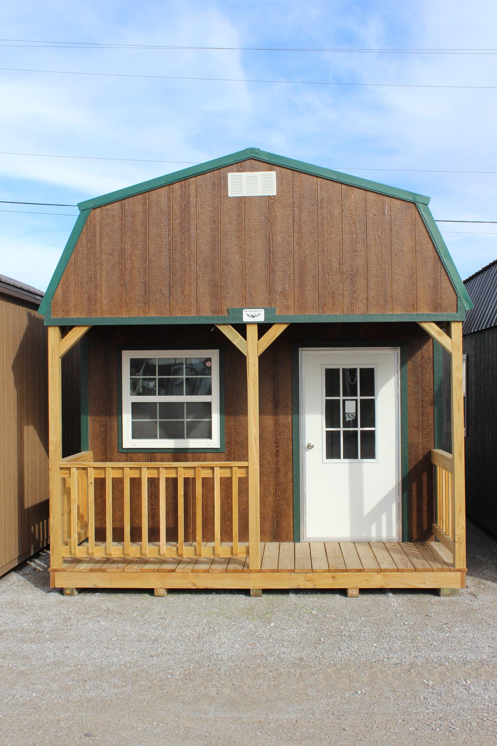 Barn Cabin - Bald Eagle Barns